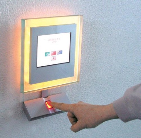 Primion: Terminal- und Leser-Familie "Crystal Line" • GIT-SICHERHEIT.de ...